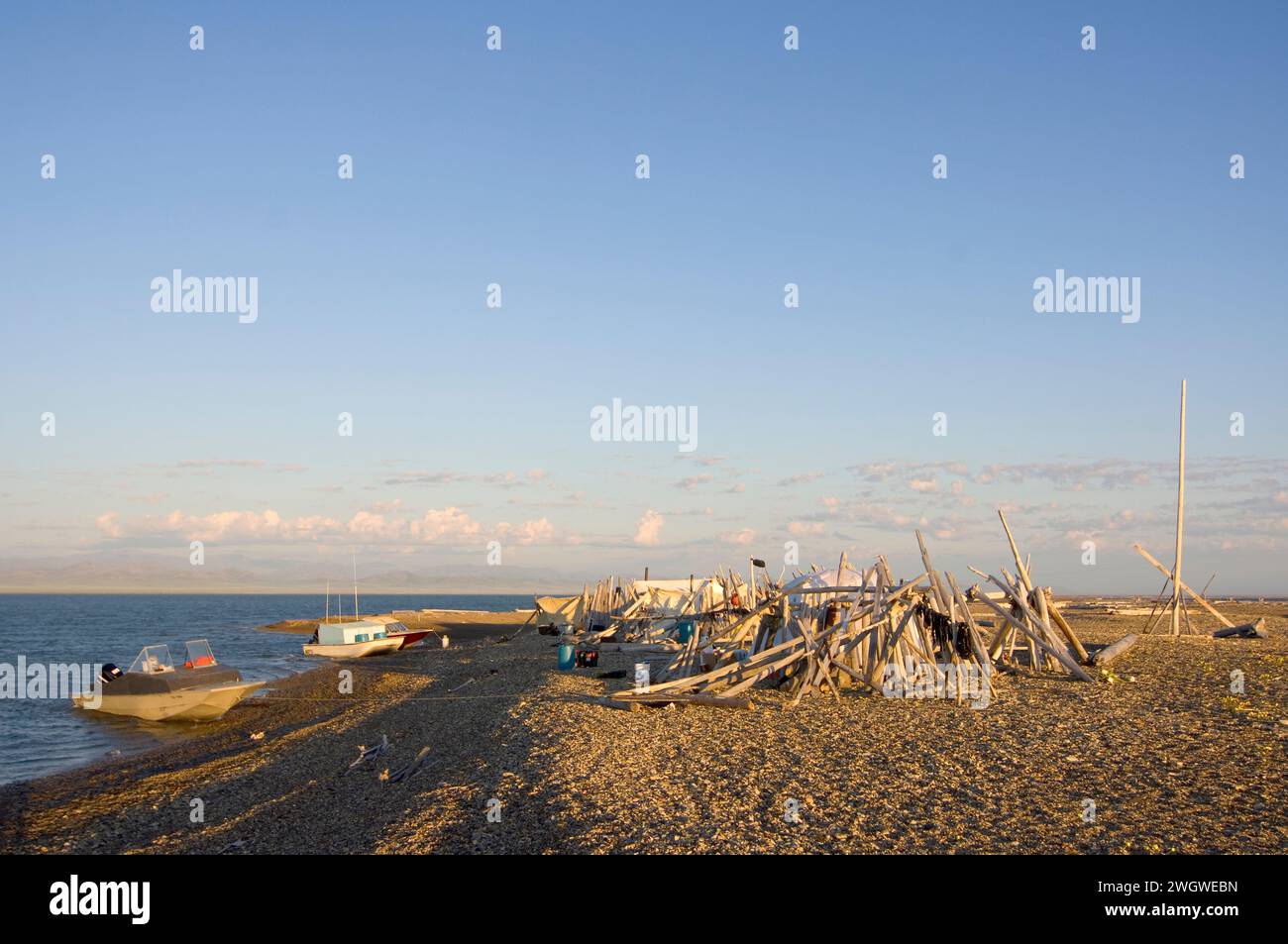 camp on a sandspit along anwr 1002 coastal plain arctic alaska Stock ...