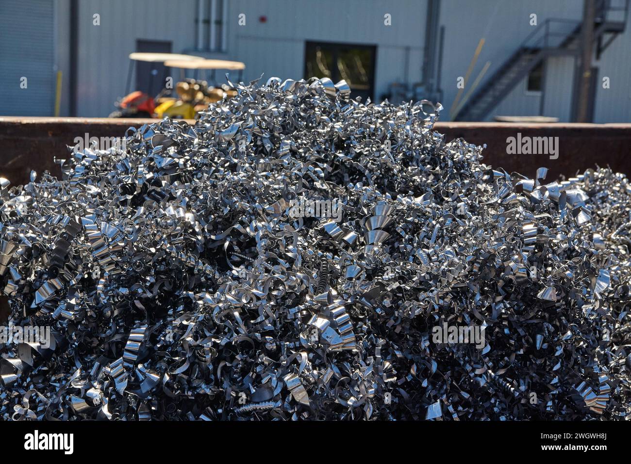 Scrap metal recycling processing plant hi-res stock photography and ...