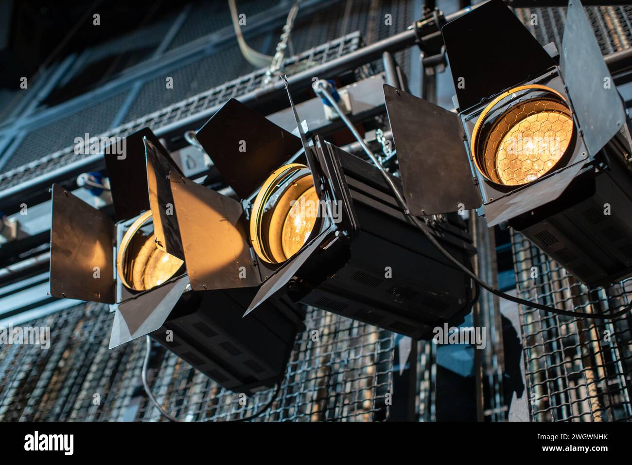 Lit by spotlights hi-res stock photography and images - Alamy