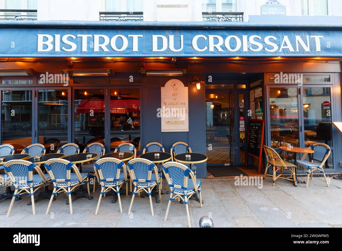 Bistrot du Croissant is cafe located in the 2nd district of Paris ...