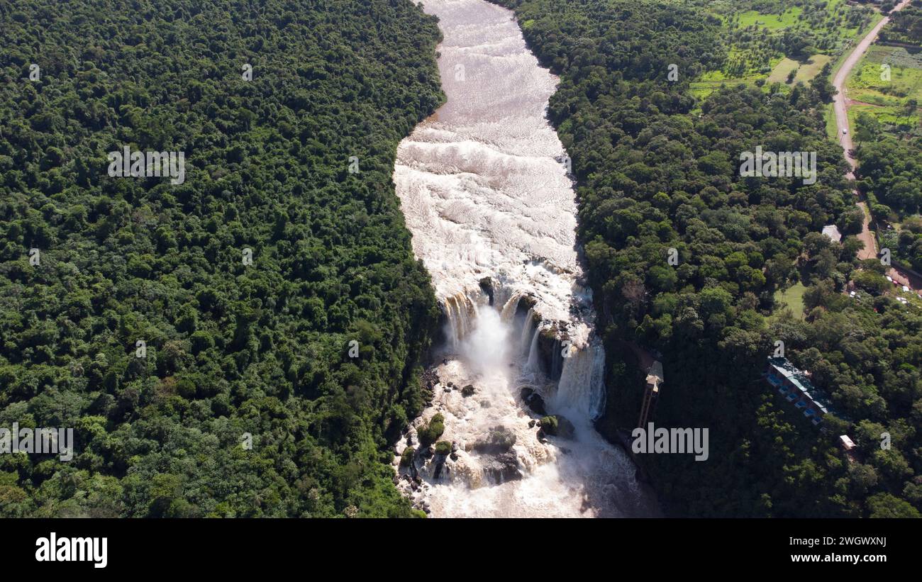 Saltos del monday paraguay hi-res stock photography and images - Alamy