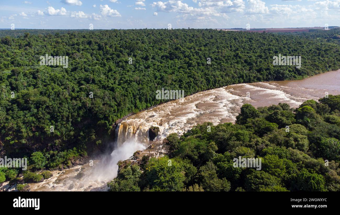 Saltos del monday paraguay hi-res stock photography and images - Alamy