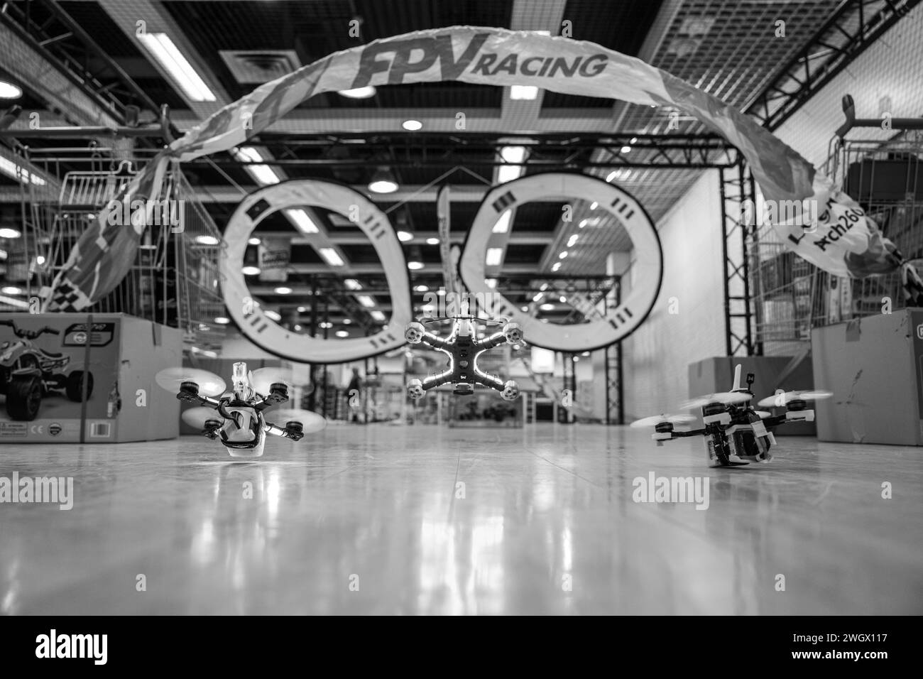 photo de drone fpv et stabilisé custom et DJI type mavic et inspire ...