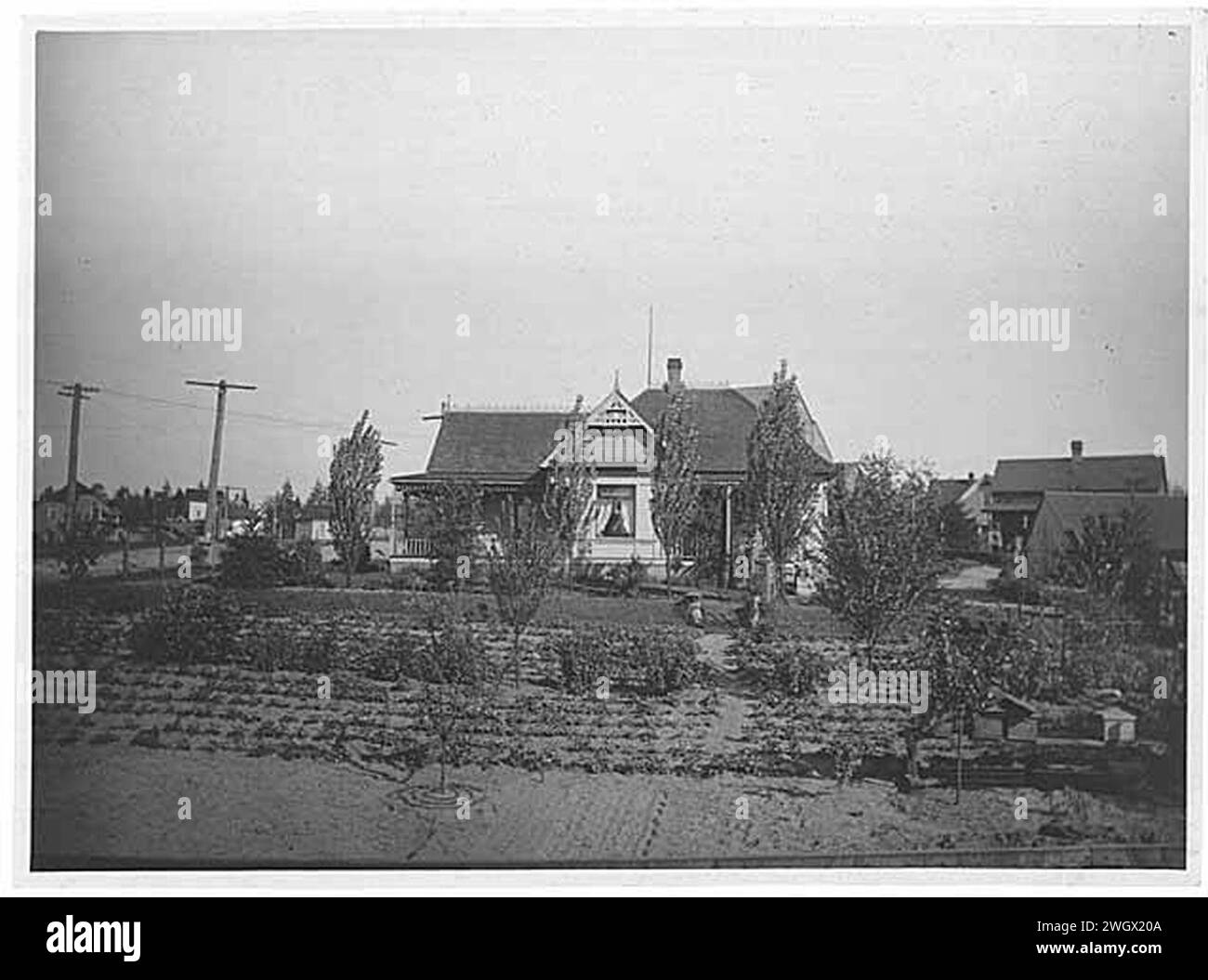 Arthur Church Warner residence at Kirkwood Ave and Kenilworth Ave ...