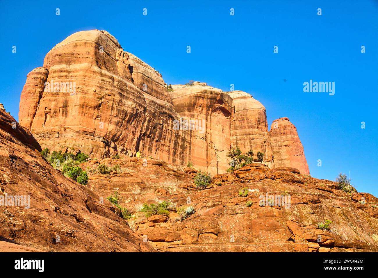 Sedona Cathedral Rock Formation in Desert Landscape Stock Photo - Alamy