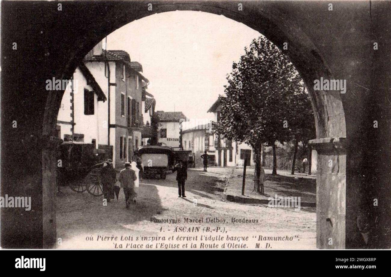 Ascain hi-res stock photography and images - Alamy