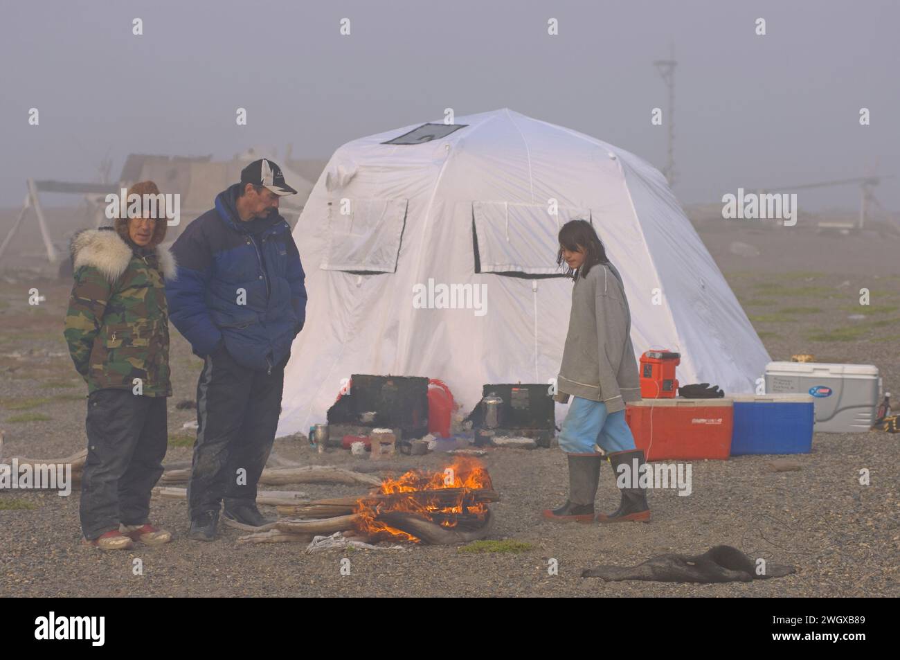 camp on a sandspit along anwr 1002 coastal plain arctic alaska Stock ...