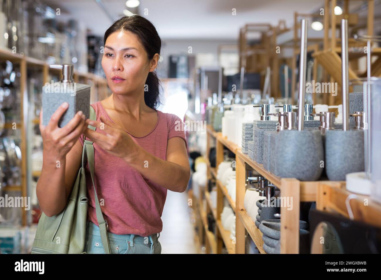 Soap dispencer hi-res stock photography and images - Alamy