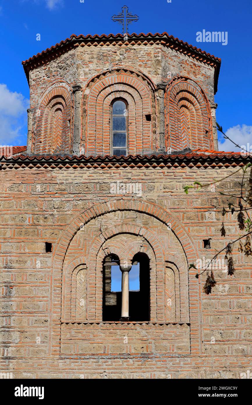 Cloisonne brickwork hi-res stock photography and images - Alamy