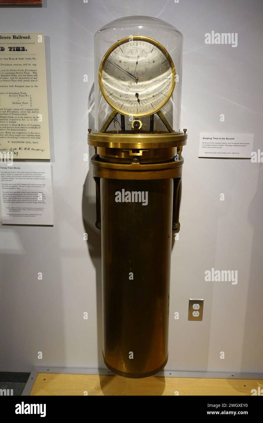 Astronomical regulator hi-res stock photography and images - Alamy