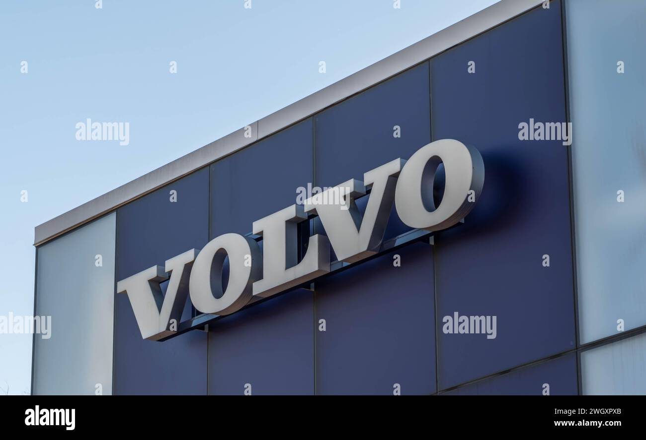 The Volvo sign on a dealership Stock Photo - Alamy
