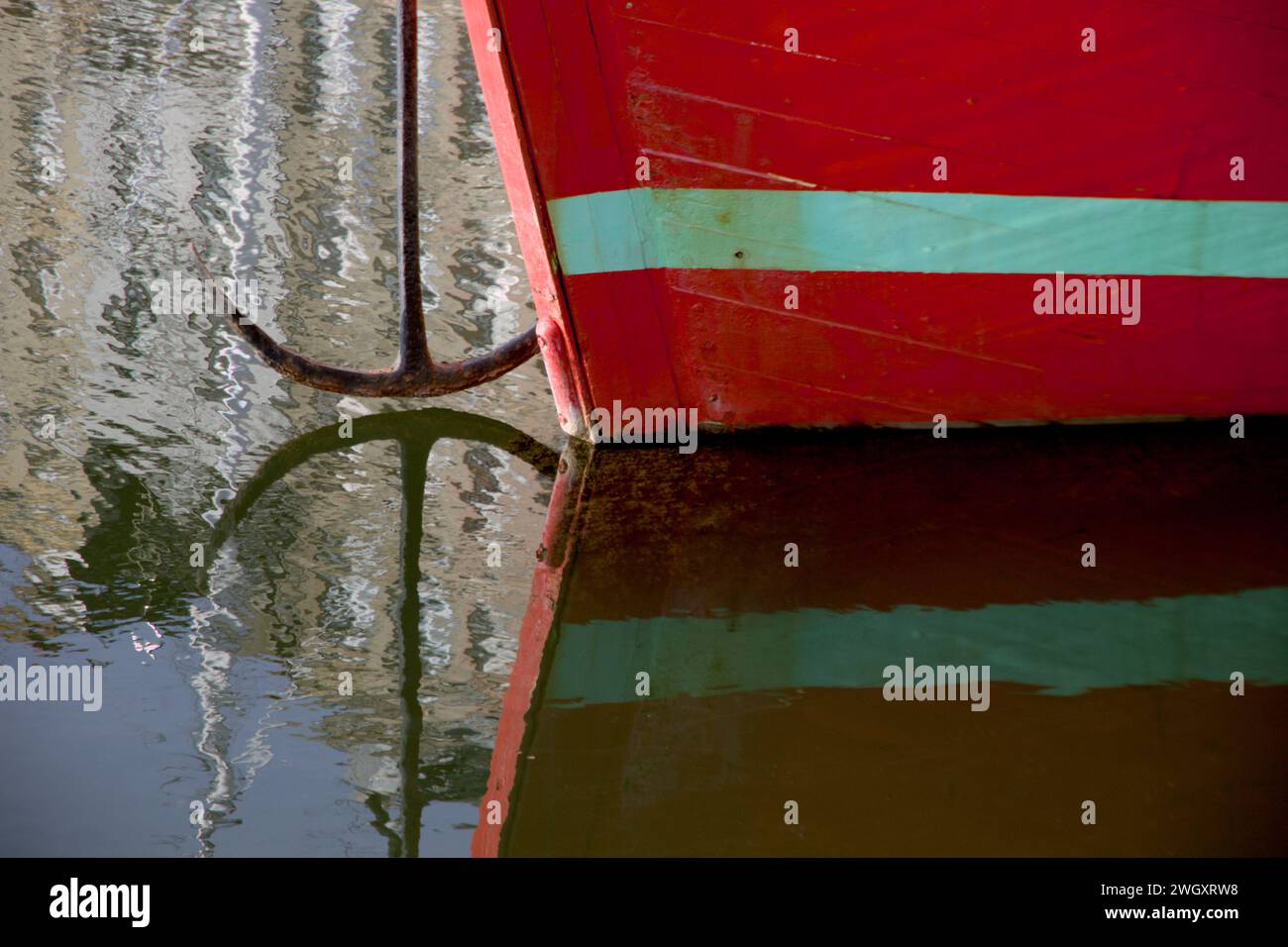 Honfleur - Ancre et proue d’un bateau / Boat anchor and bow - Harbor ...
