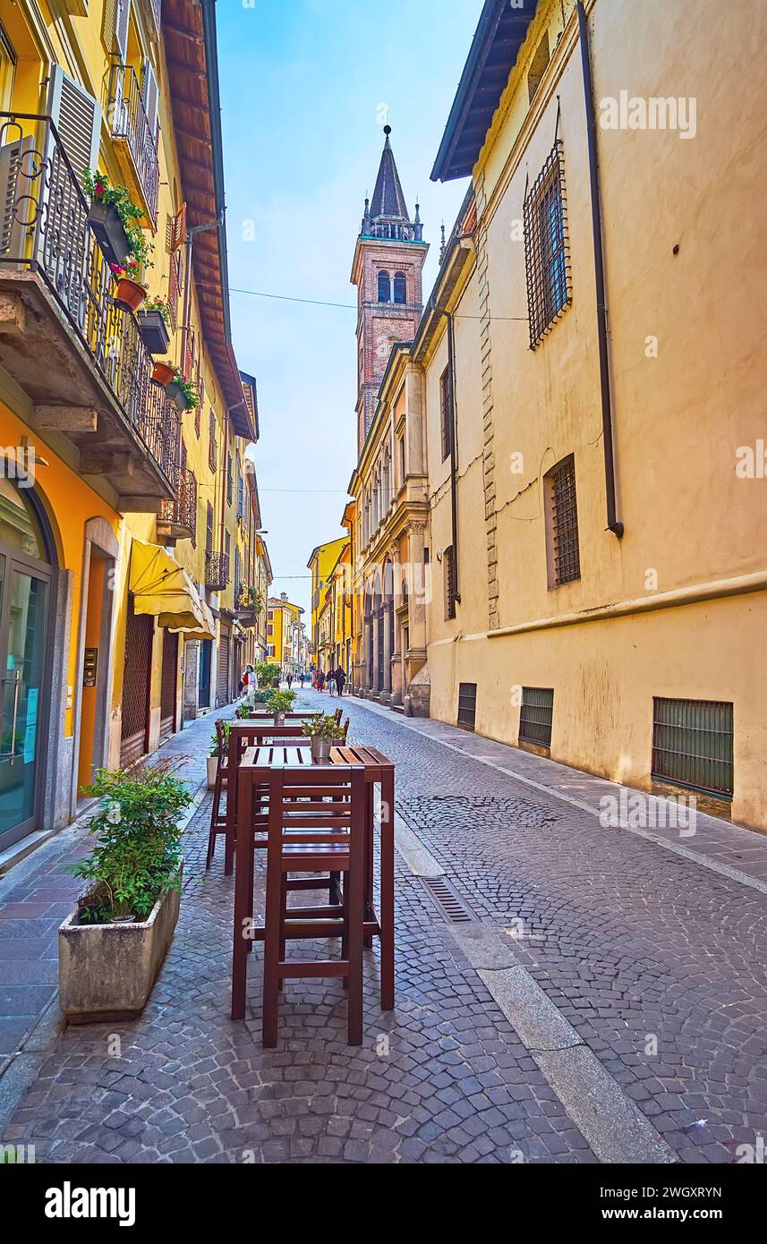 The small cafe in front of Civic Temple of Blessed Virgin the Crowned ...