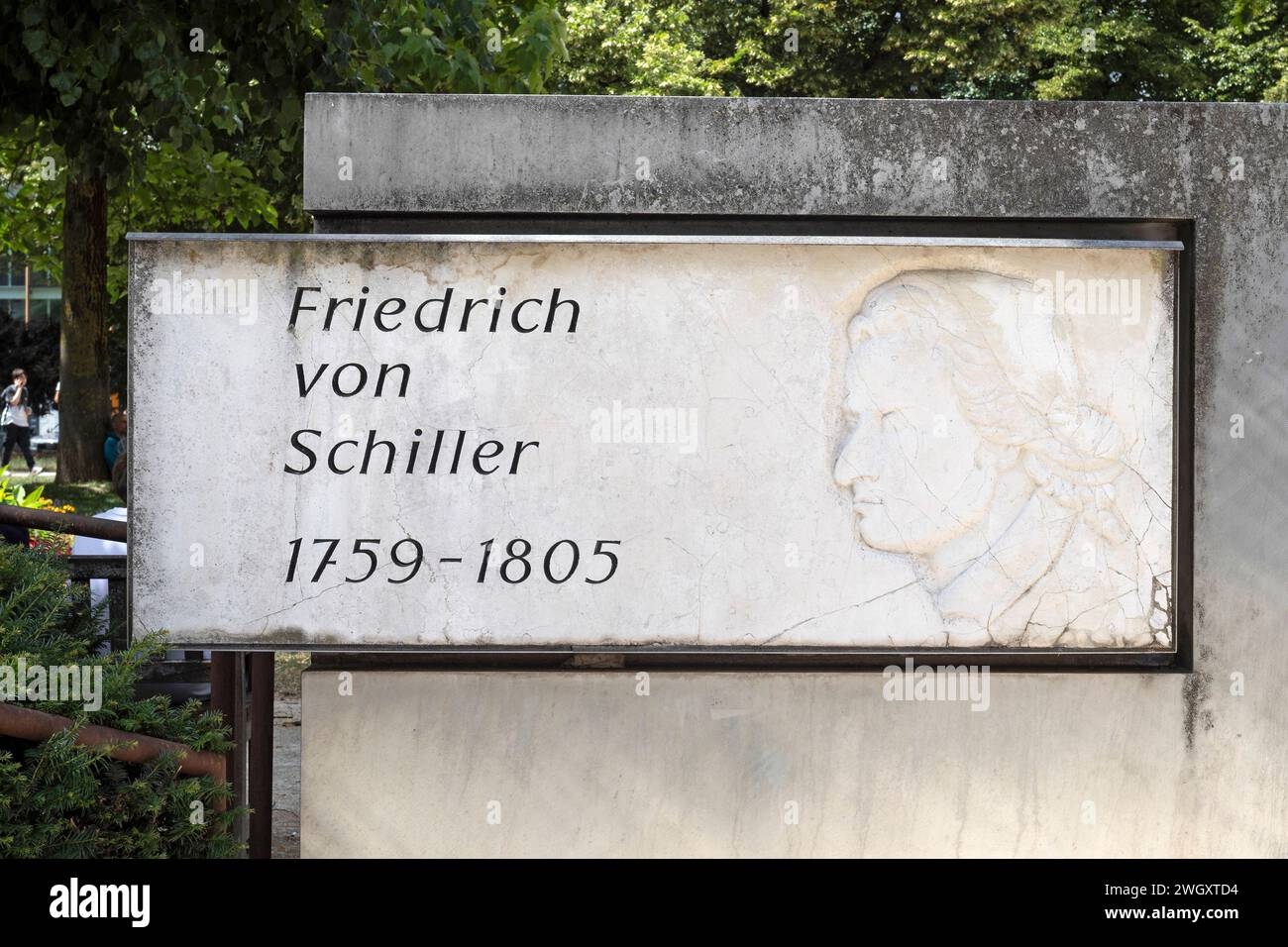 Schillerdenkmaler hi-res stock photography and images - Alamy