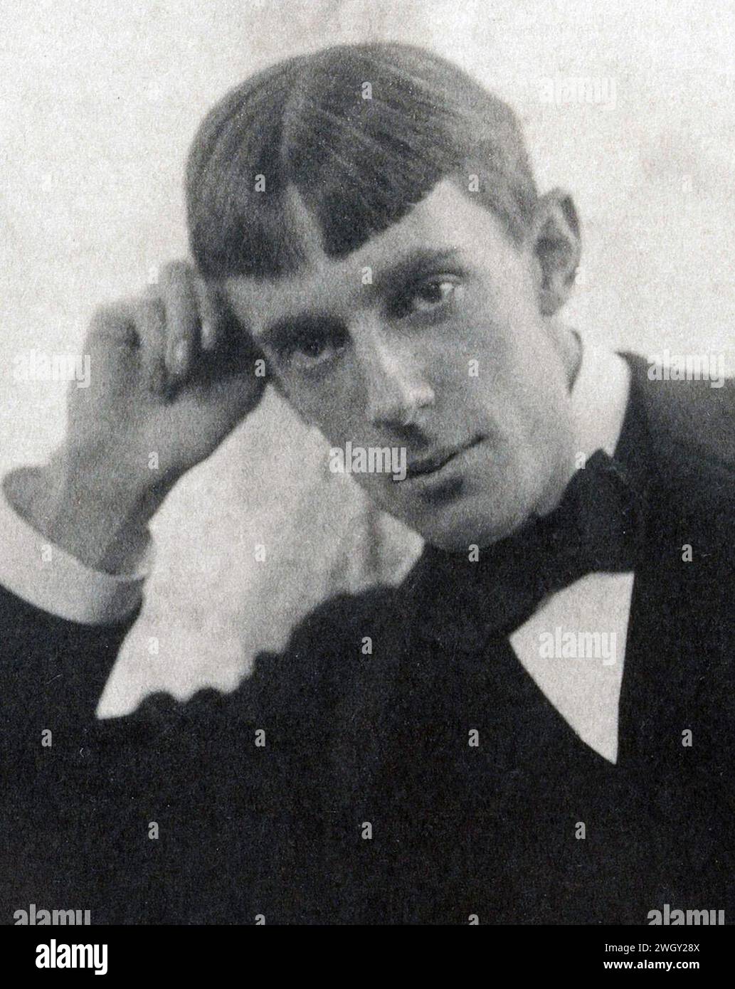 Aubrey Beardsley by Frederick Hollyer, 1893 (cropped Stock Photo - Alamy