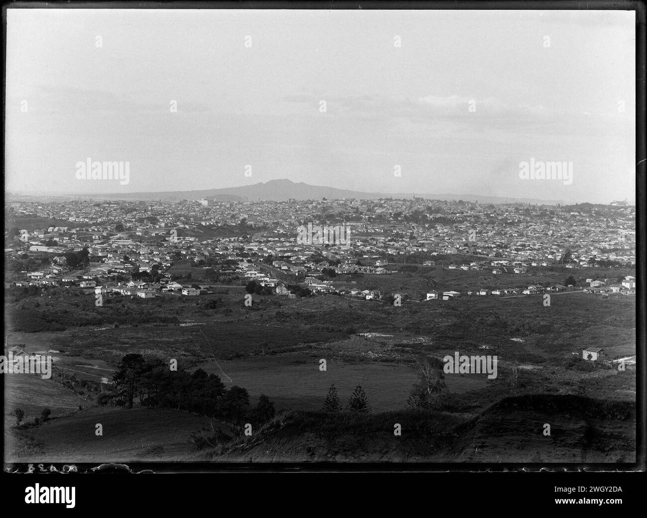 Mount albert auckland hi-res stock photography and images - Alamy