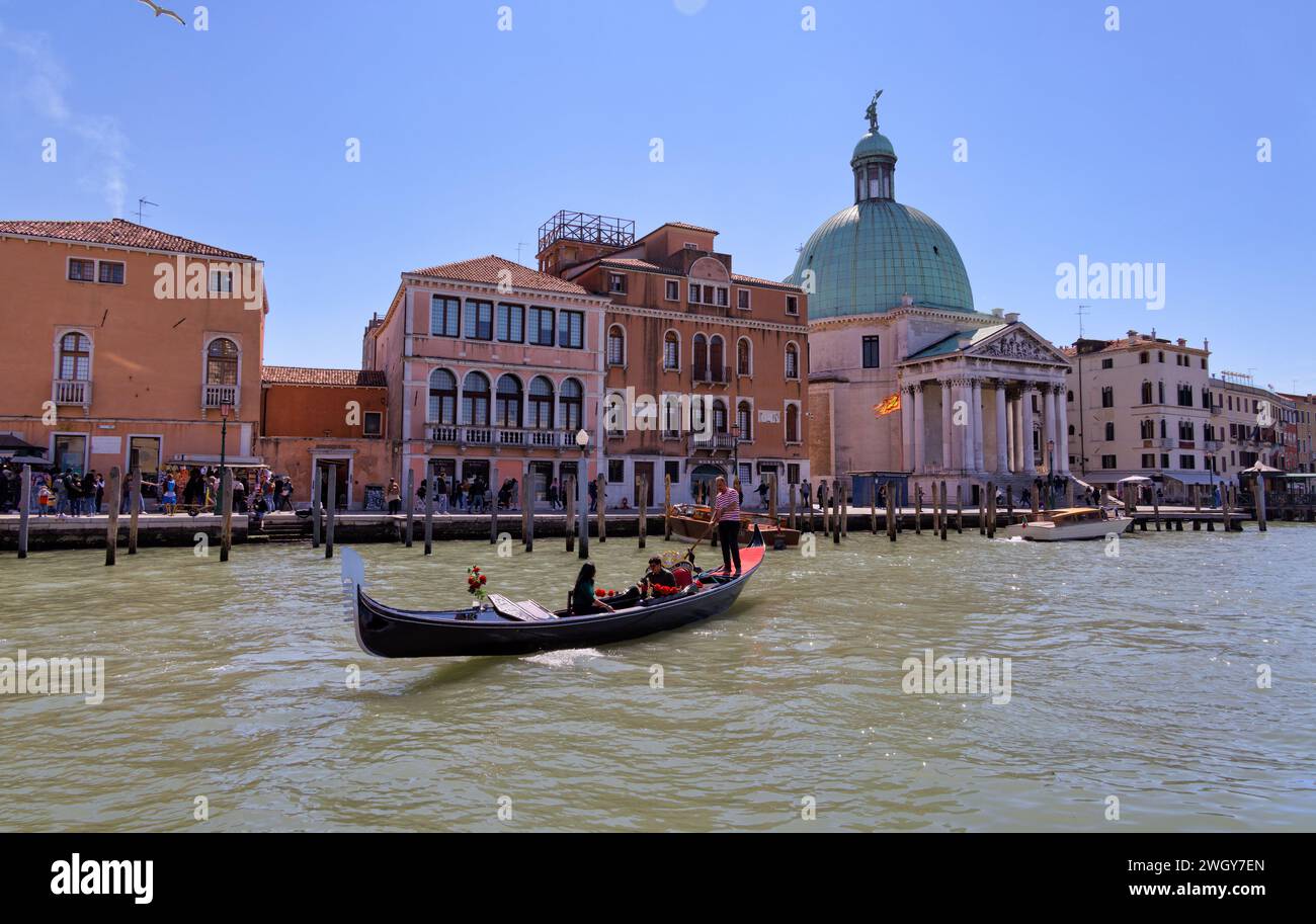 Venice Grand Canal Old Buildings facades Stock Photo - Alamy