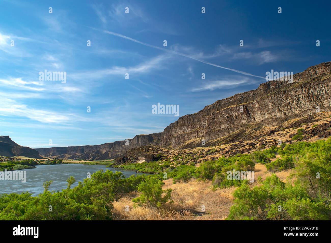 Snake River Canyon in the Morley Nelson Snake River Birds of Prey ...