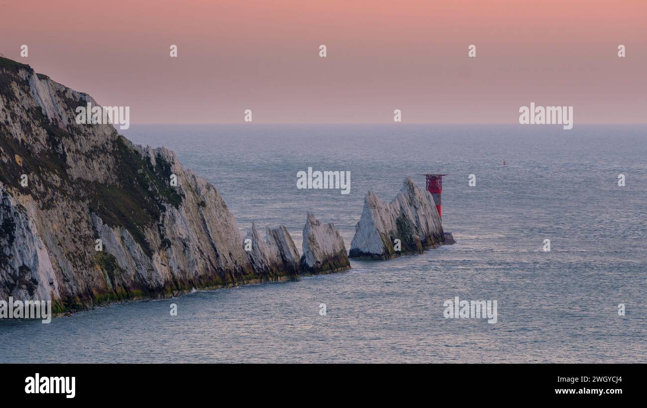 The needles isle of wight sunset hi-res stock photography and images ...