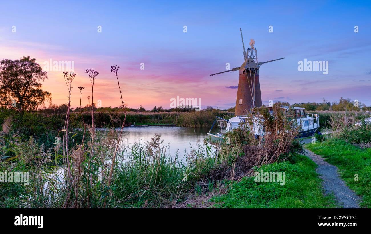 How Hill, UK - October 17, 2023: Sunset on Turf Fen Drainage Mill at ...