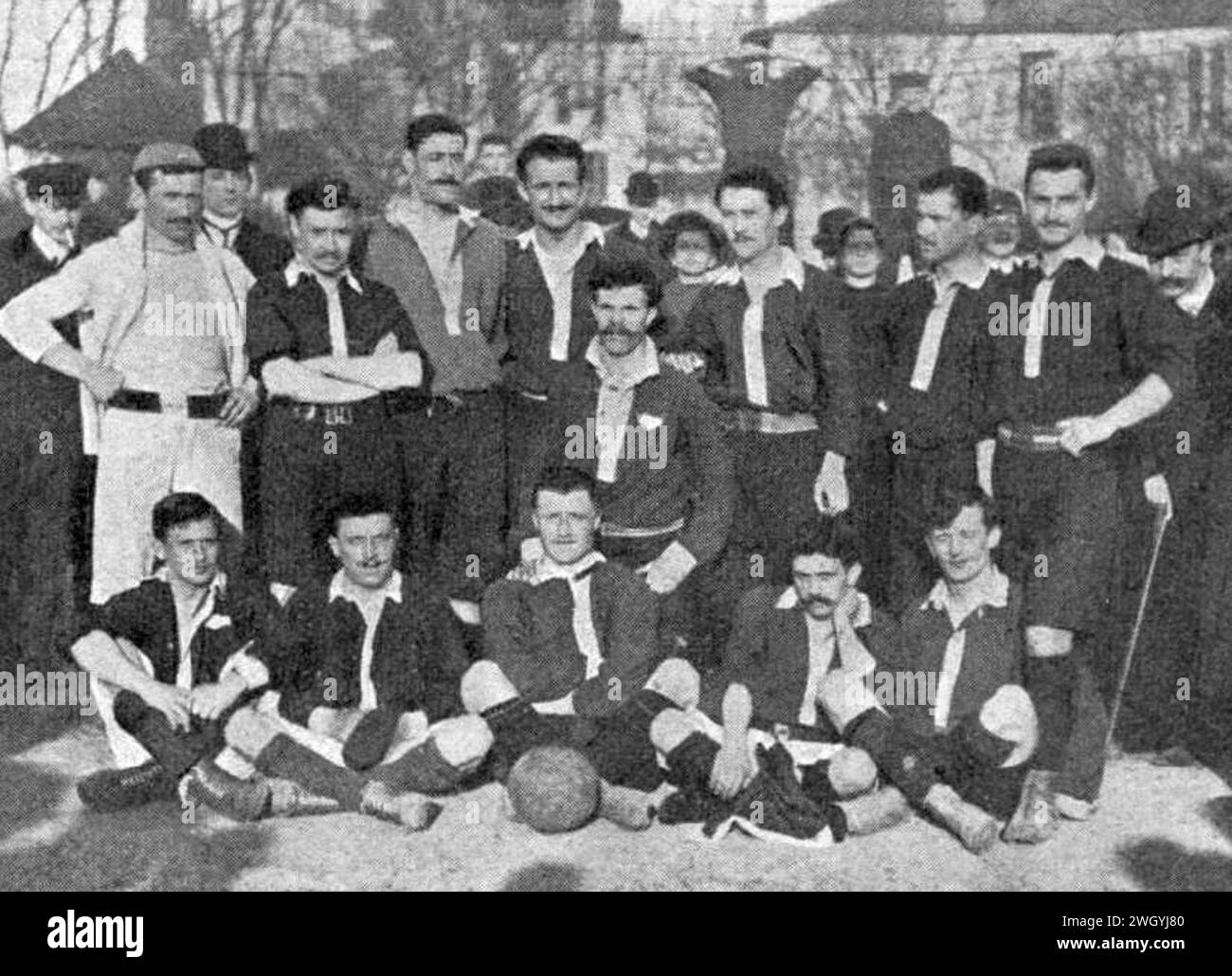 Avril 1905, le Football-Club de Paris gagne la Coupe Marnier Stock ...