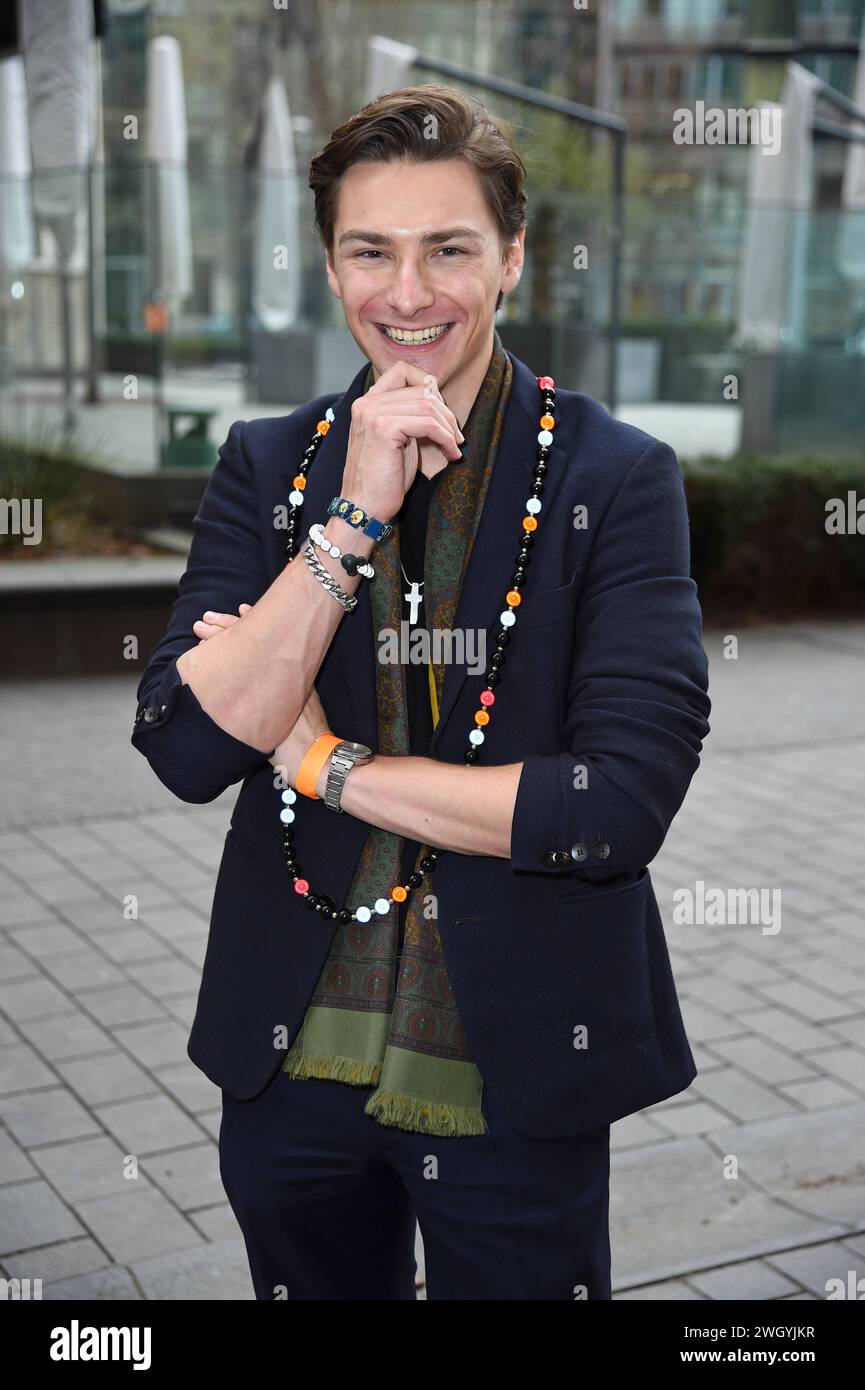 Max Suhr beim MATES DATE FASHION EVENT im Rahmen der Berlin Fashion ...