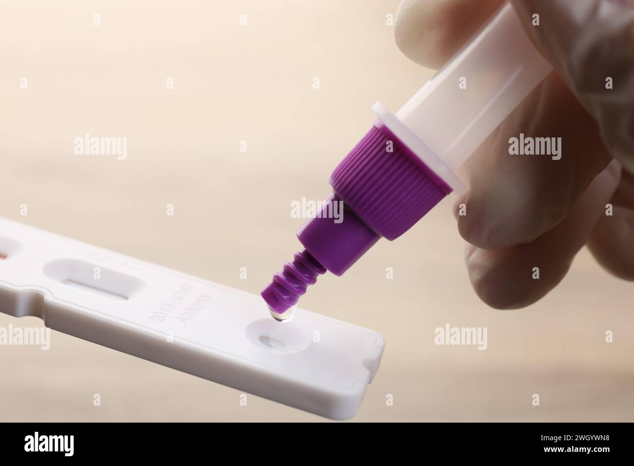 Hiv rapid test hi-res stock photography and images - Alamy