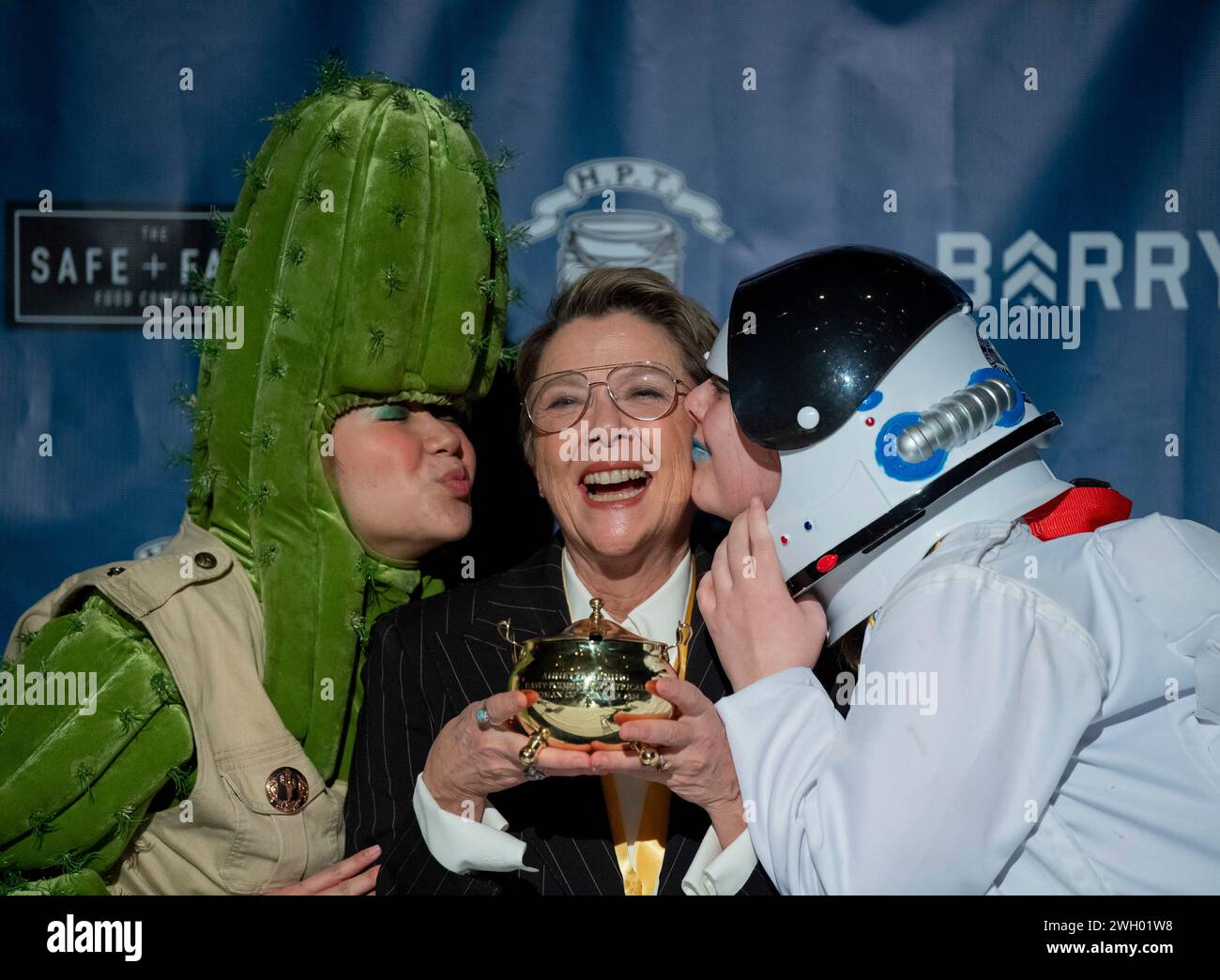 Cambridge, United States. 06th Feb, 2024. US actress Annette Bening is ...