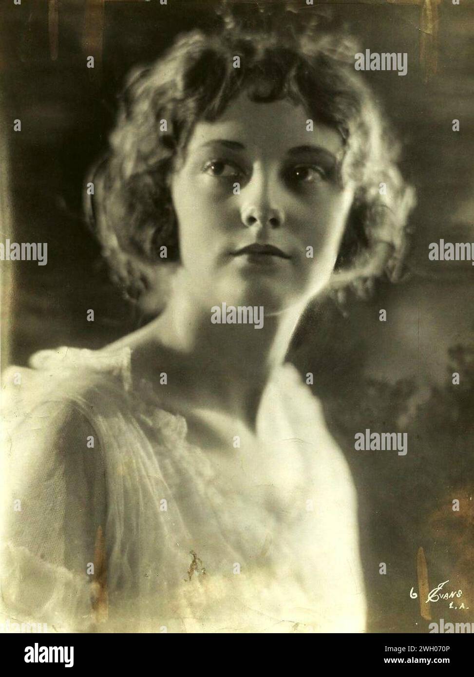 Barbara evans hi-res stock photography and images - Alamy