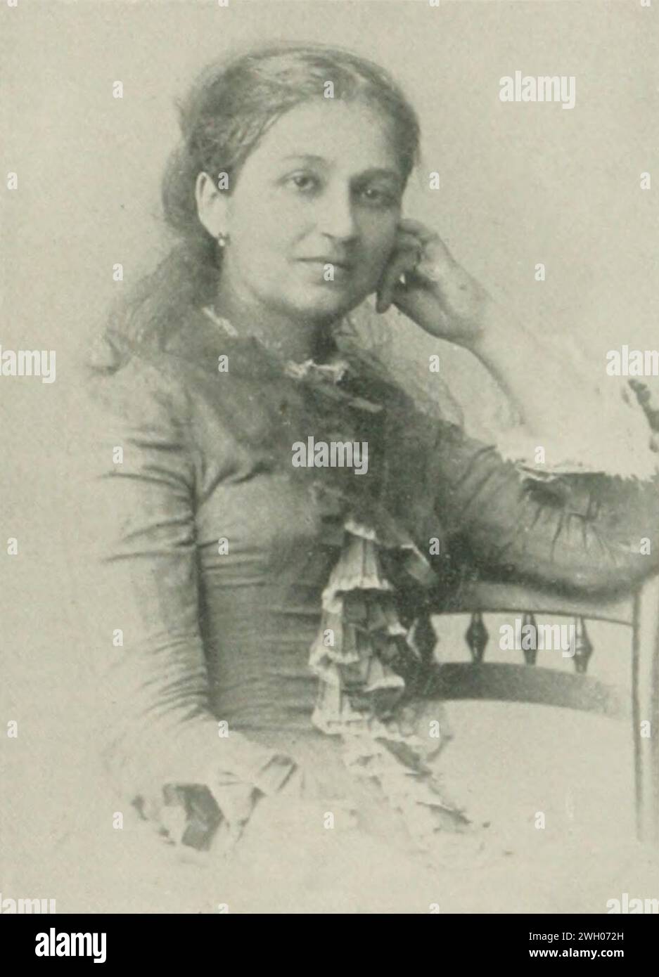 BARBARA MacGAHAN A woman of the century (page 496 crop Stock Photo - Alamy