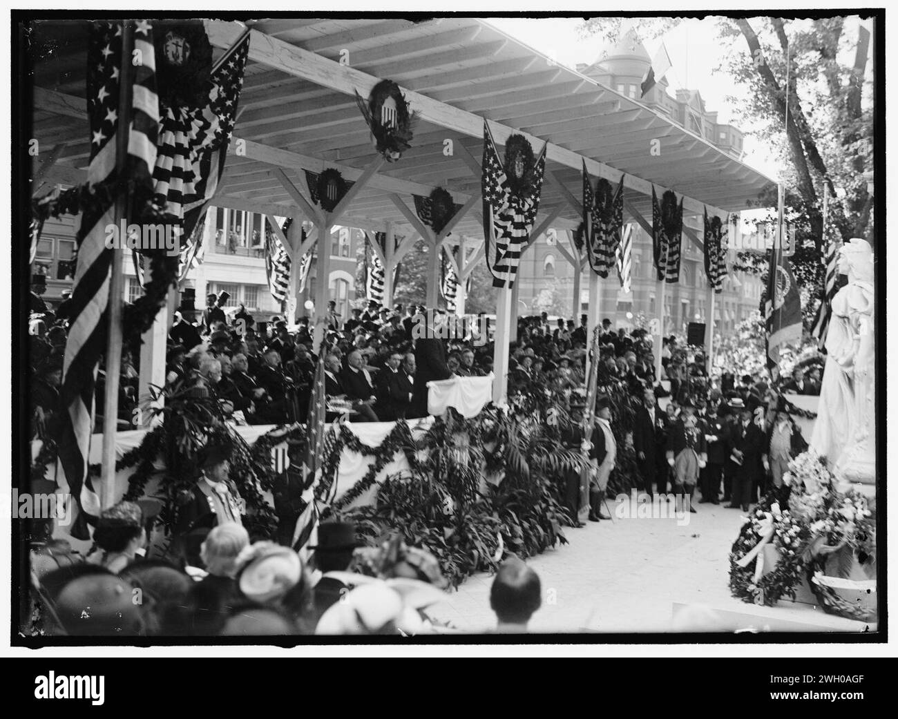 Barry, John. Commodore, U.S.N. His statue unveiled, May 16, 1914 ...