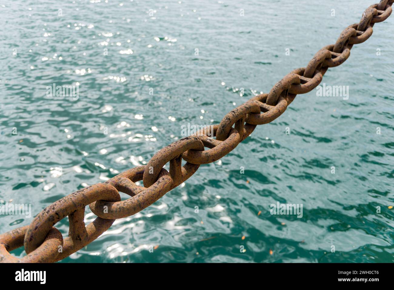Rusty ship chain anchor in sea water abstract background Stock Photo ...
