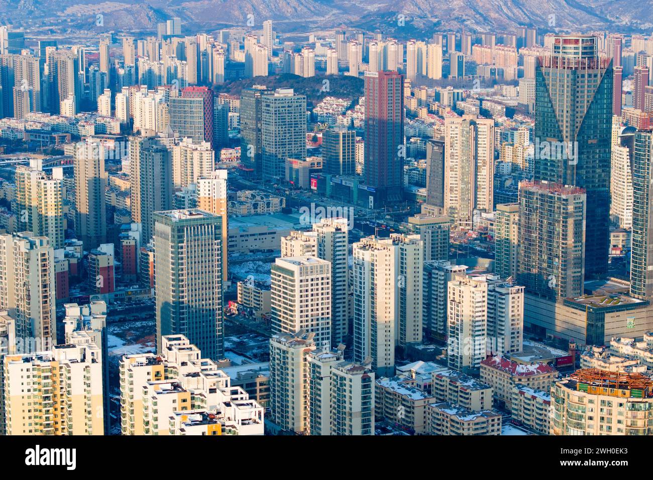 QINGDAO, CHINA - FEBRUARY 6, 2024 - The scenery after snow falls in the ...