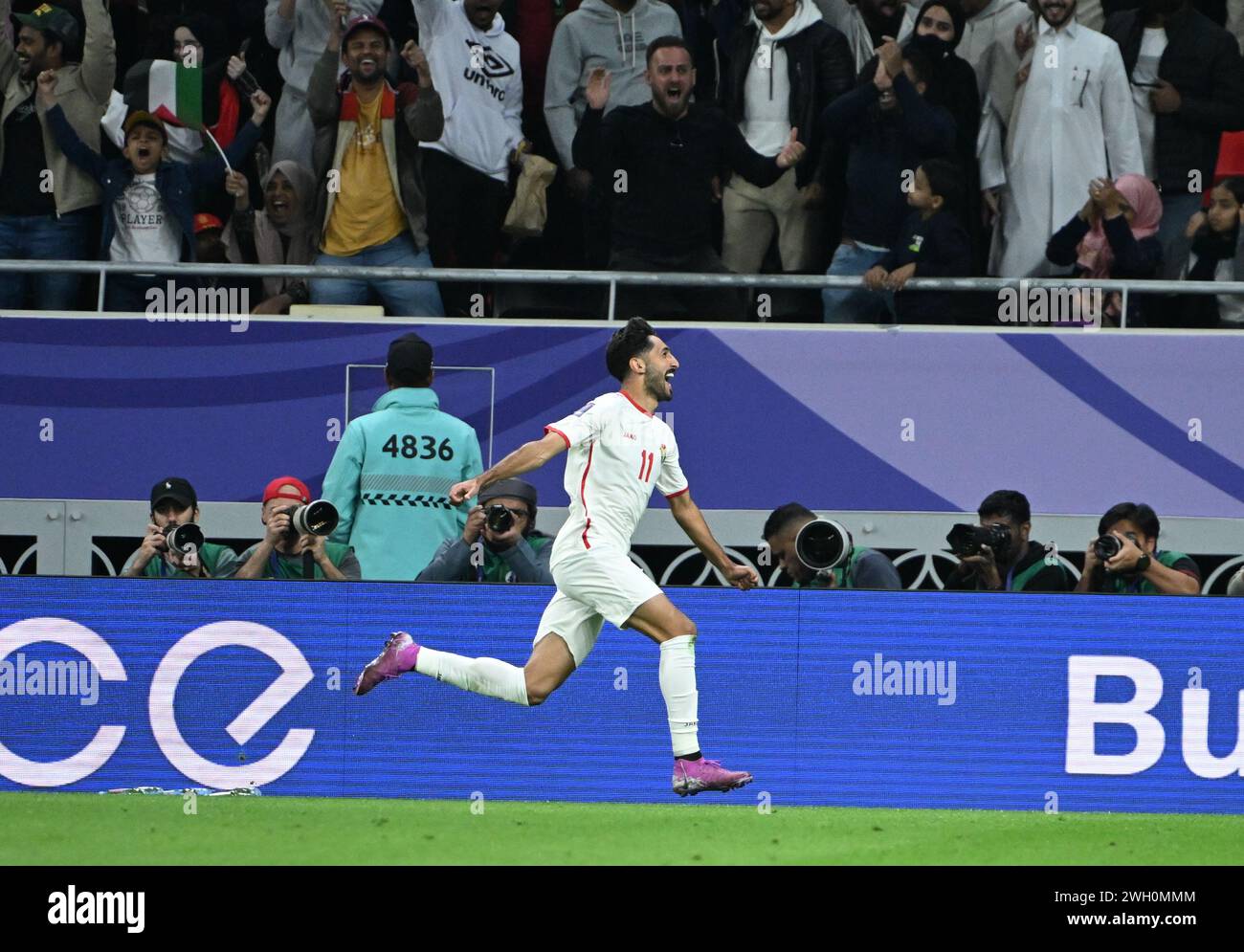 Al Rayyan, Qatar. 6th Feb, 2024. Jordan's Yazan Alnaimat celebrates ...