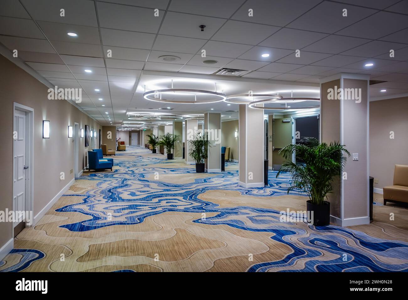 Empty pathway hi-res stock photography and images - Alamy