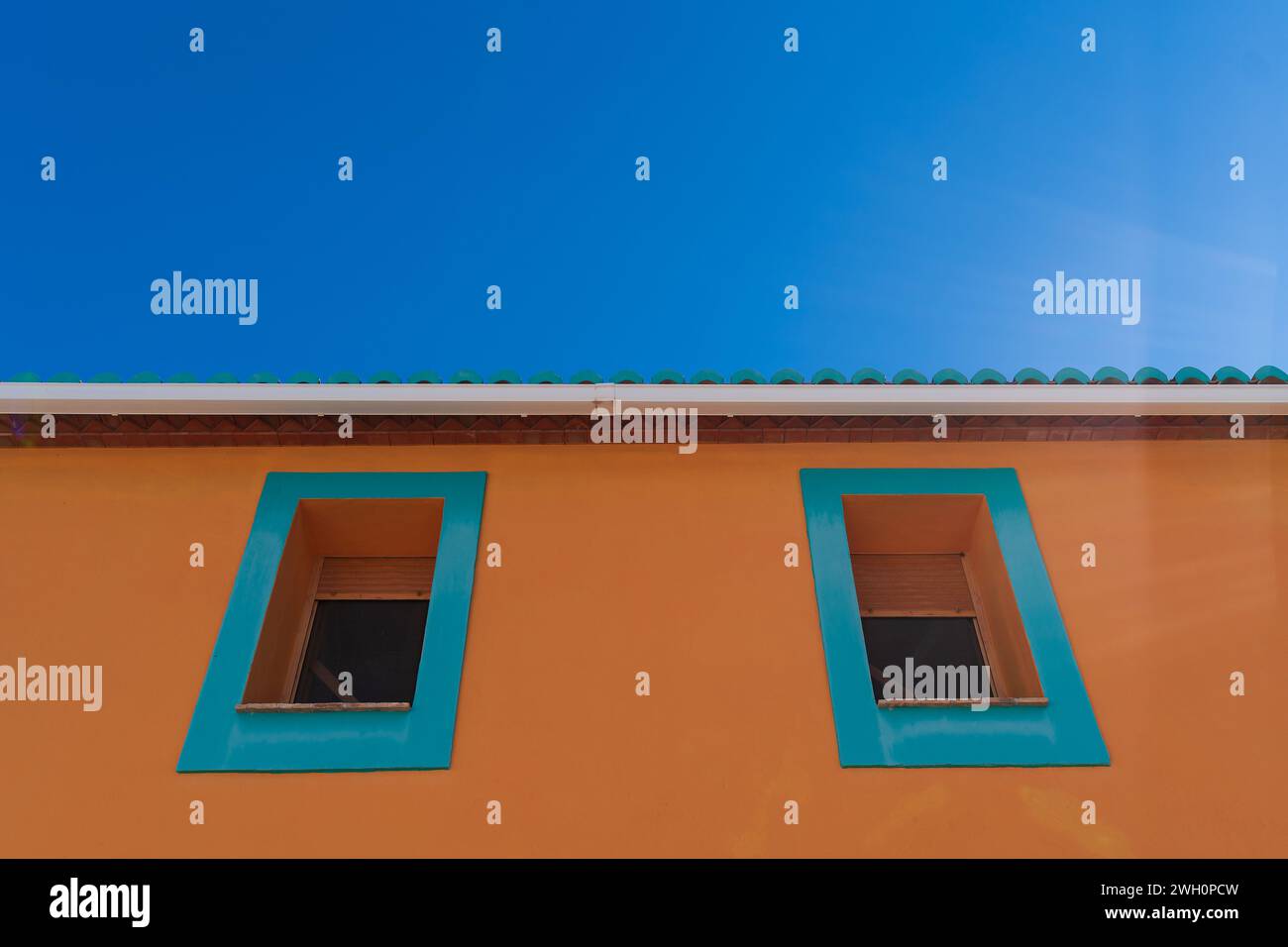 Blue window frames hi-res stock photography and images - Alamy