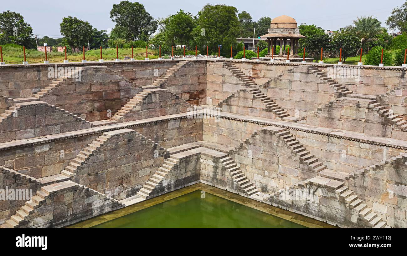 Hadi rani kund hi-res stock photography and images - Alamy