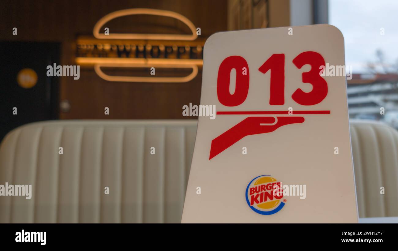Burger king home of the whopper hi-res stock photography and images - Alamy