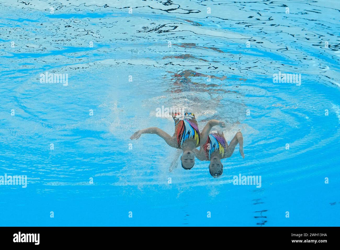 Yvette Ann Chong and Debbie Soh of Singapore compete in the women's ...