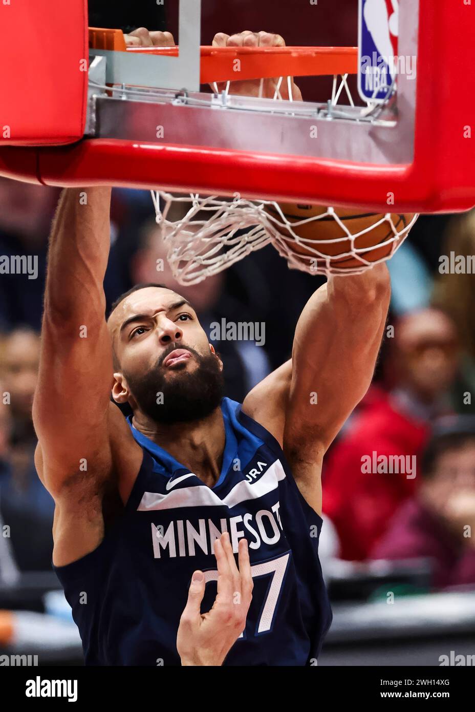Chicago, USA. 6th Feb, 2024. Minnesota Timberwolves center Rudy Gobert dunks during the NBA ...