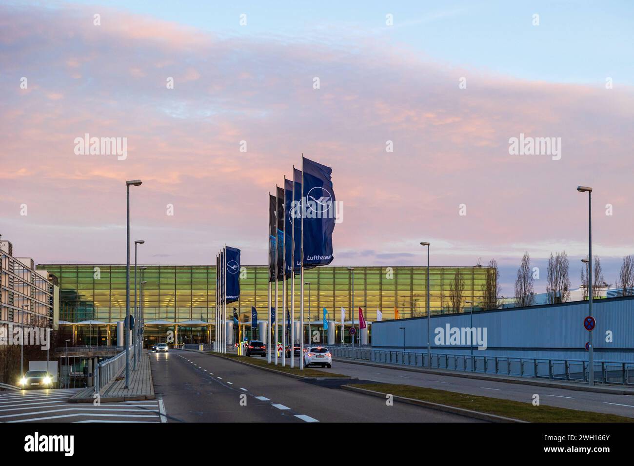 Tarif terminal hi-res stock photography and images - Alamy