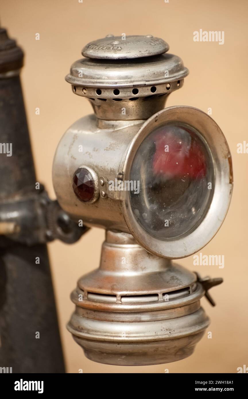 Antique brass headlight hi-res stock photography and images - Alamy
