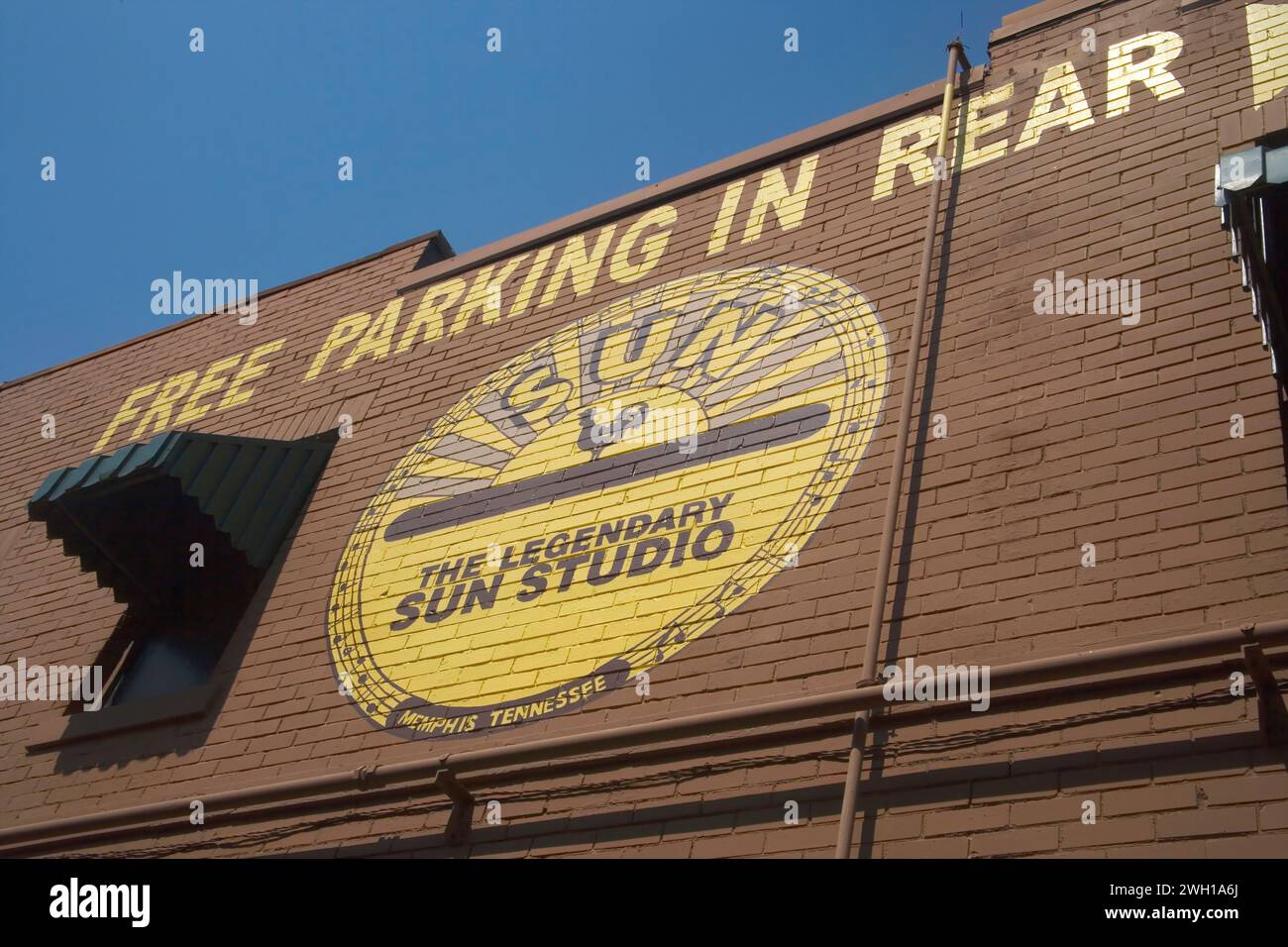 Sun studio logo hi-res stock photography and images - Alamy