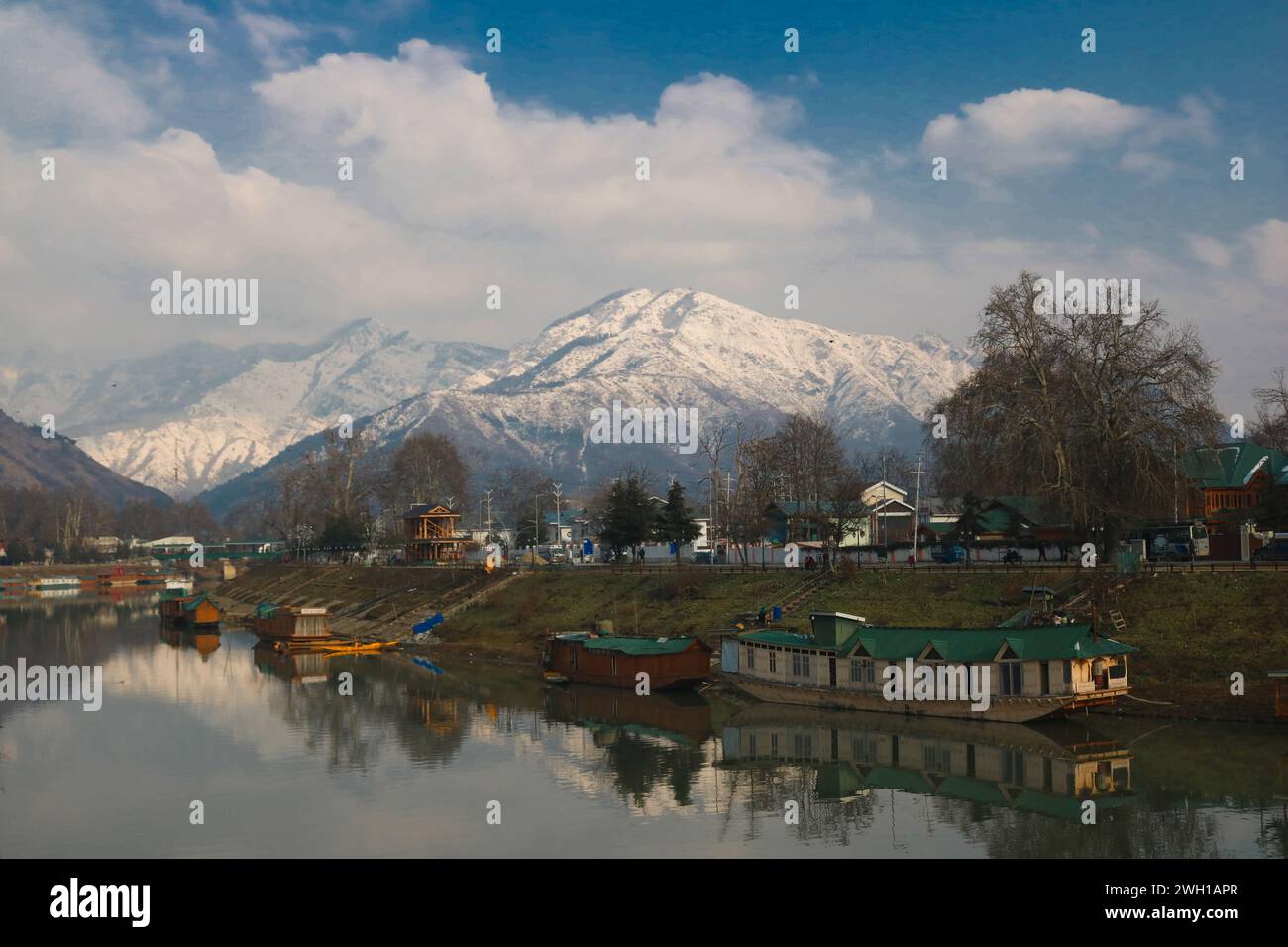 Jhelum river hi-res stock photography and images - Alamy