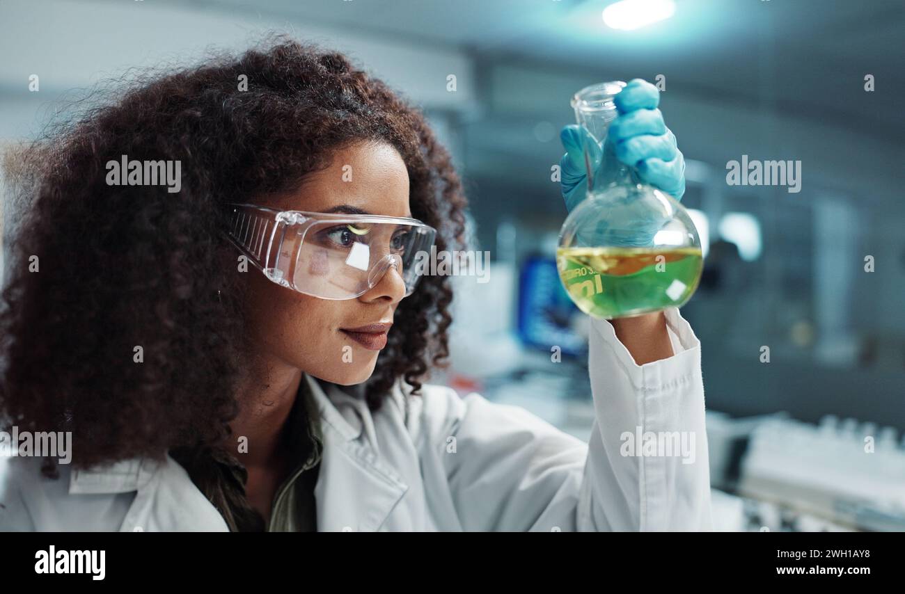 Research and inspection testing laboratory hi-res stock photography and ...