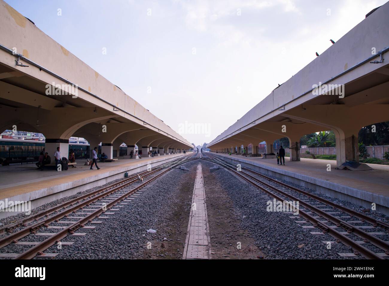 29 December 2023 Dhaka, Bangladesh. Kamlapur Railway Station Stock ...