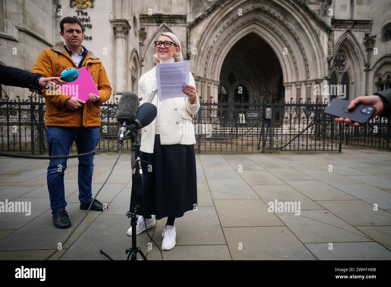 Sarah de Lagarde with her husband Jeremyde Lagarde, Sarah who lost an ...