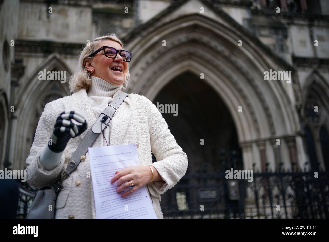 Sarah de Lagarde, who lost an arm and leg after she was run over by two ...