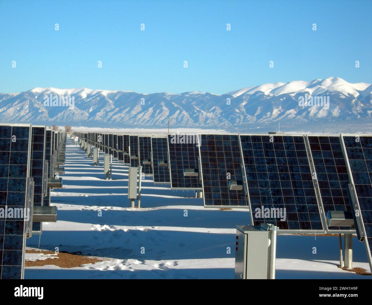 Sunedison photovoltaic power plant hi-res stock photography and images ...