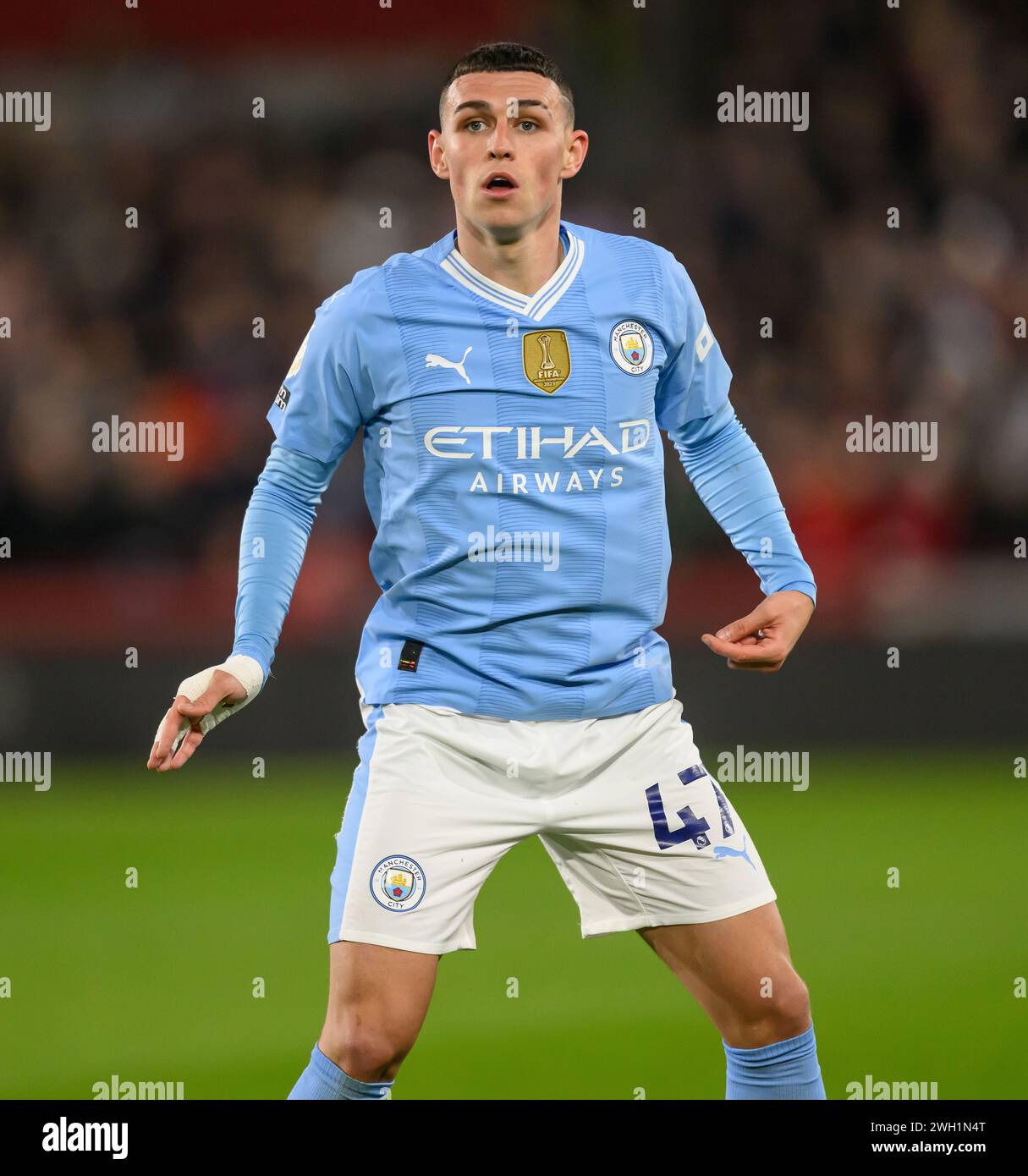 Phil foden in action hi-res stock photography and images - Alamy